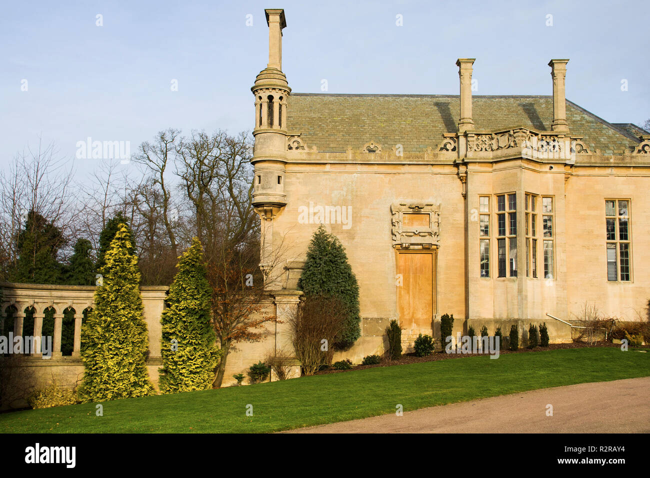 Harlaxton manor hi-res stock photography and images - Alamy