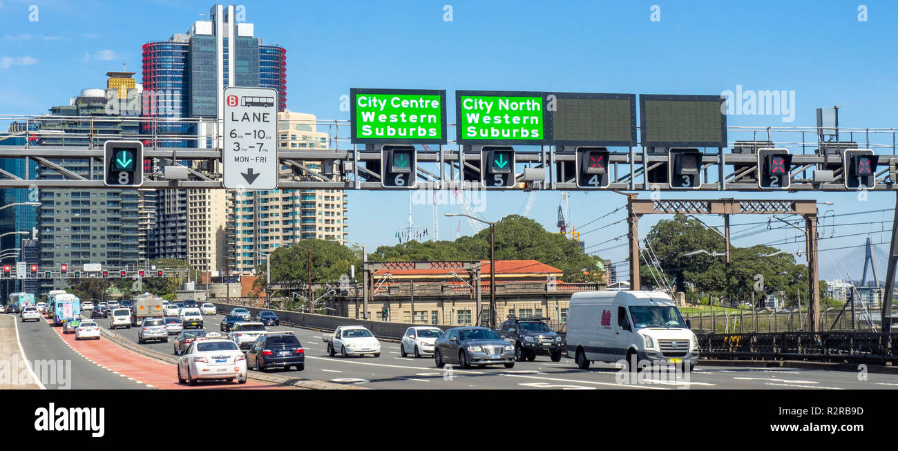Traffic on Cahill Expressway over Sydney Harbour Bridge Sydney NSW ...