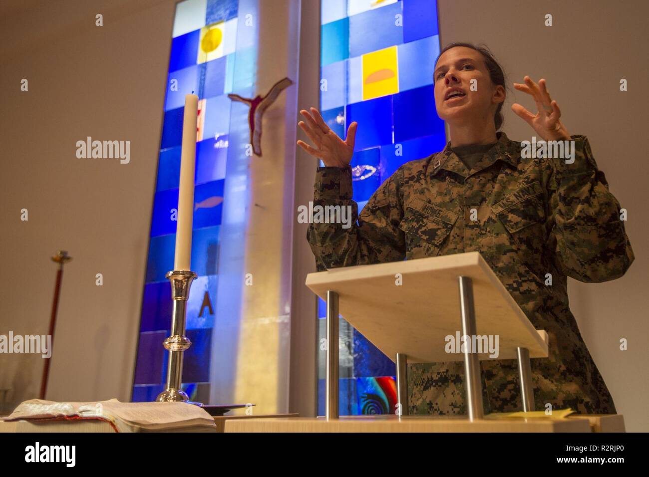 Lt. Jennifer Howe, the U.S. Navy chaplain with 8th Communications ...