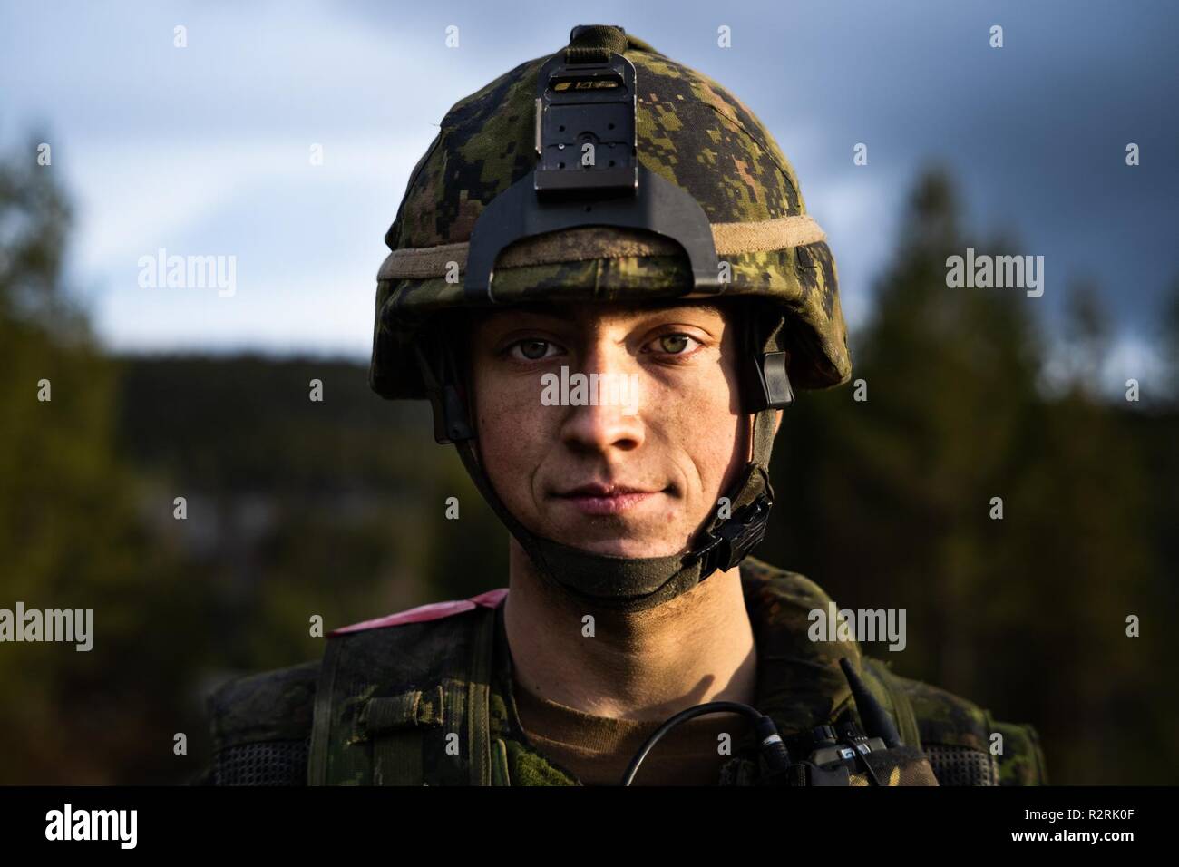 A combat engineer with the royal engineers regiment hi-res stock ...