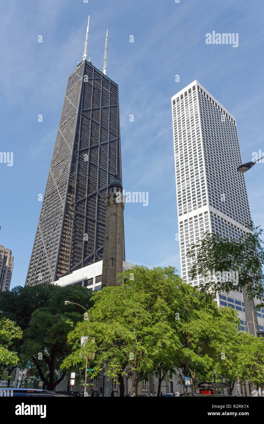 Chicago architecture tower hi-res stock photography and images - Alamy