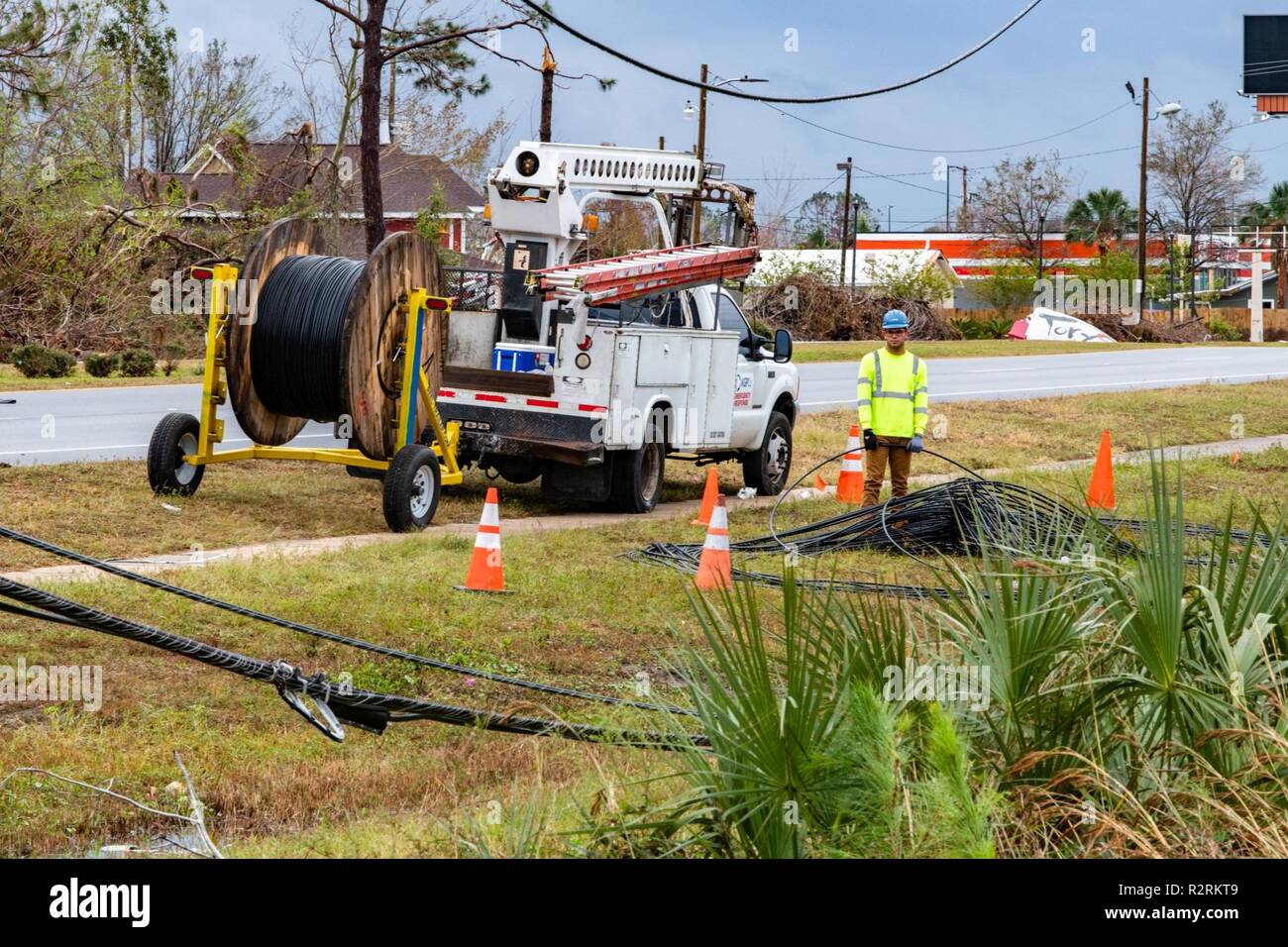 Lynn Haven, FL., Nov. 2, 2018--Linesmen work to restore power in the ...