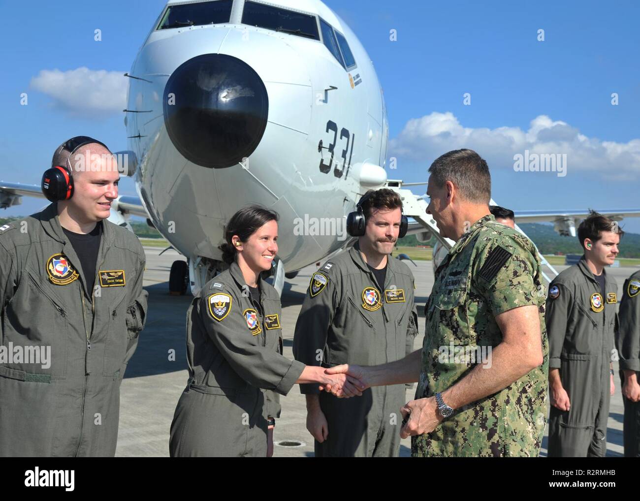 KADENA AIR BASE, Japan (Nov. 6, 2018) — Adm. Phil Davidson, commander ...
