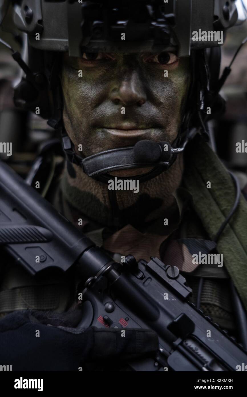 Groupement commandos montagne hi-res stock photography and images - Alamy