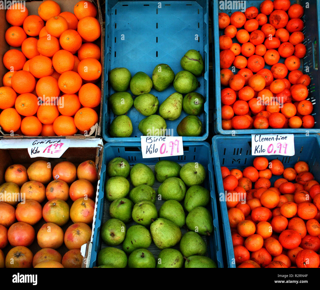 Obstbude hi-res stock photography and images - Alamy