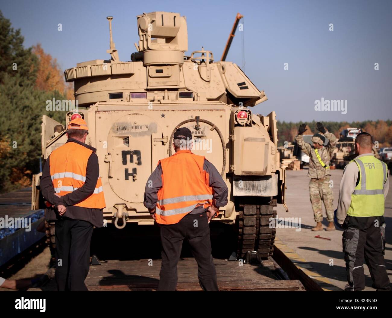 US Army Soldiers from the 1st Armored Brigade Combat Team, 1st Cavalry ...