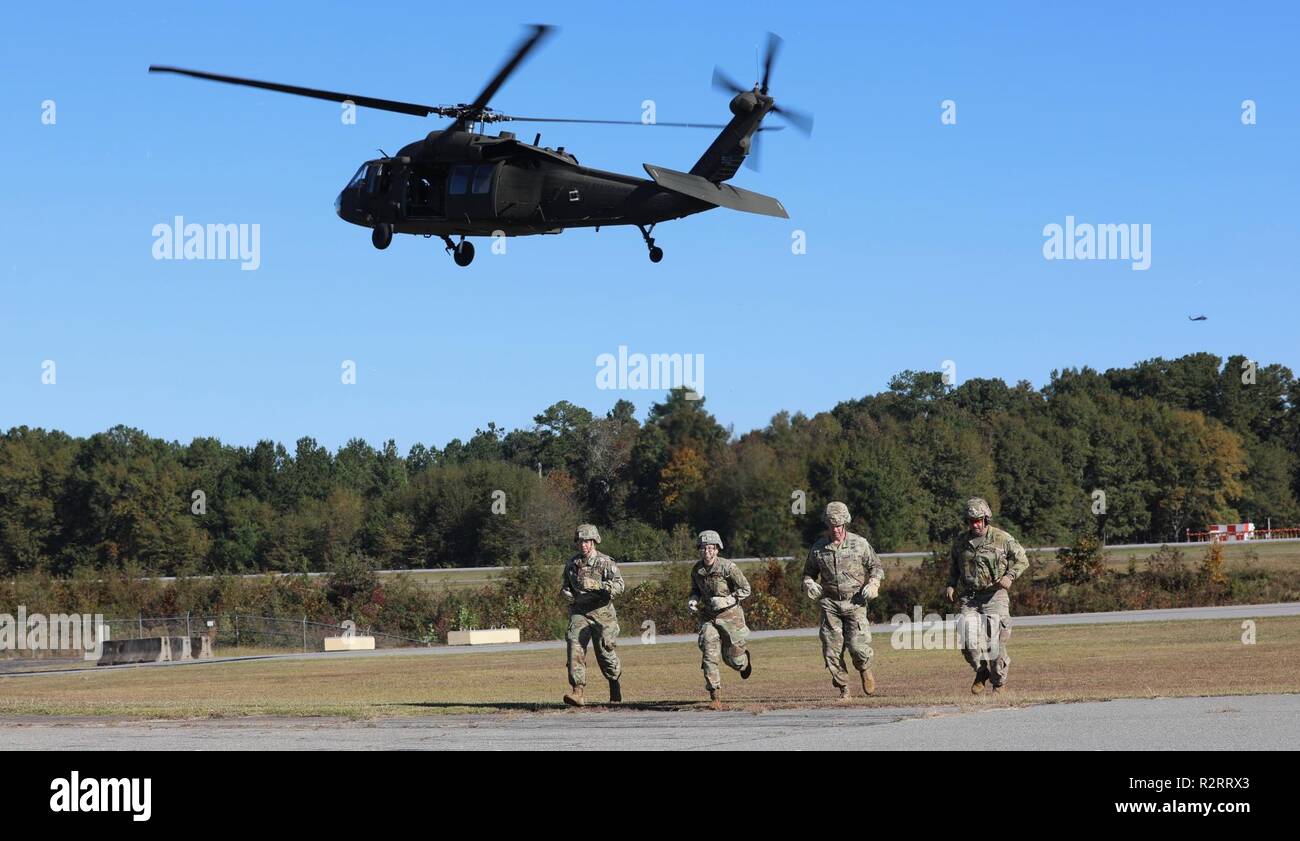 U s army ranger fast rope hi-res stock photography and images - Alamy