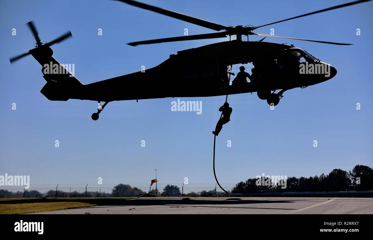 U s army ranger fast rope hi-res stock photography and images - Alamy