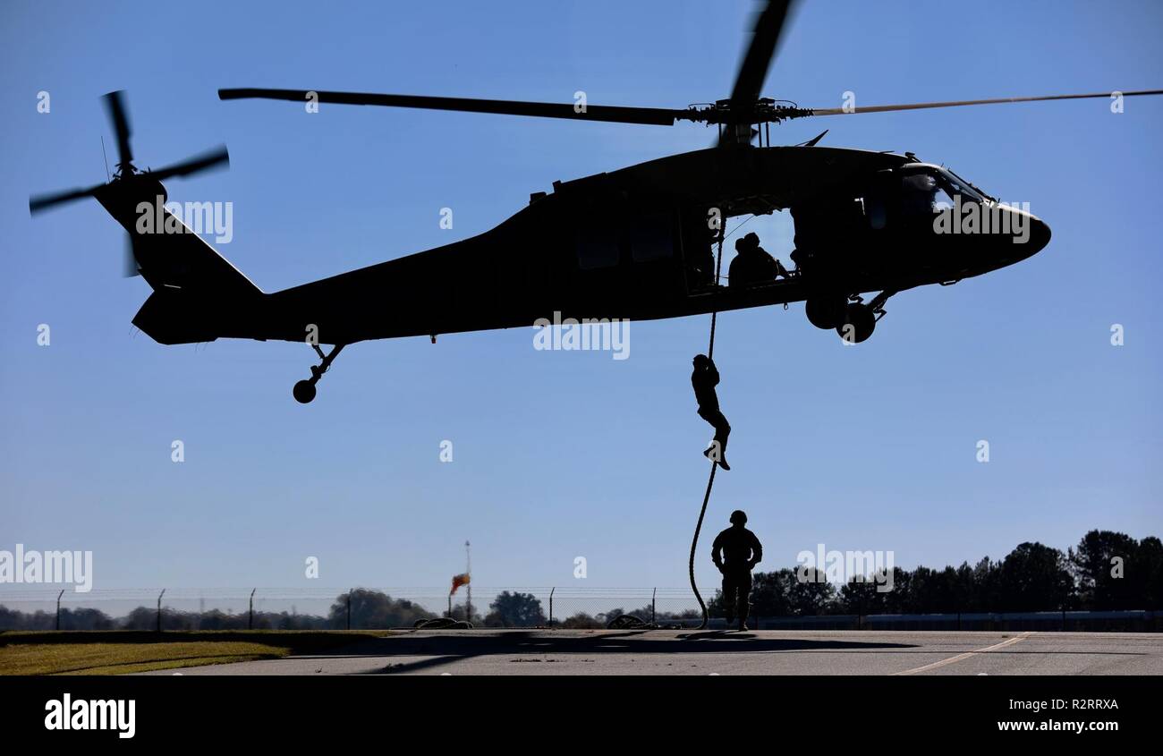 U s army ranger fast rope hi-res stock photography and images - Alamy