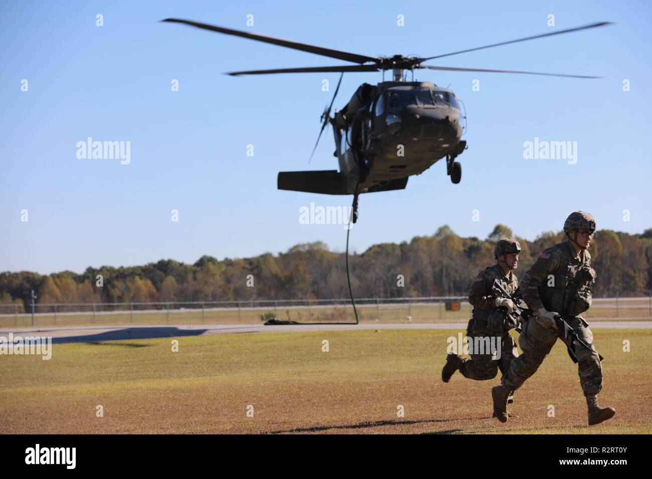 U s army ranger fast rope hi-res stock photography and images - Alamy