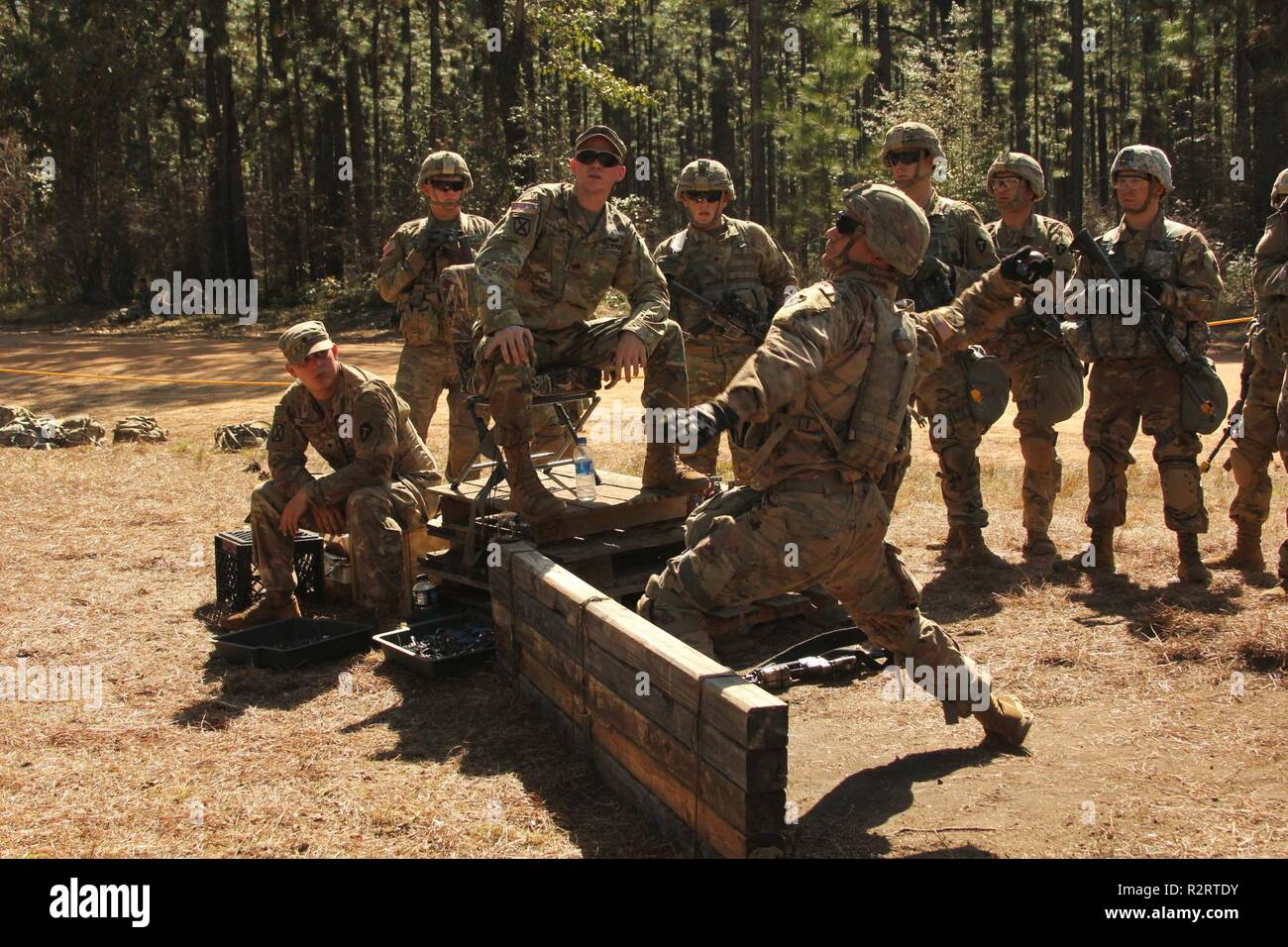 Hand grenade testing hi-res stock photography and images - Alamy