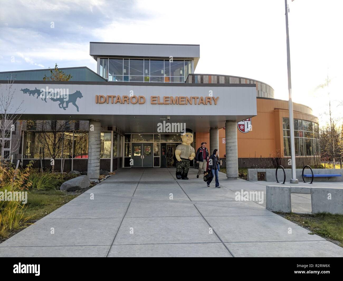 Elementary school drug program hi-res stock photography and images - Alamy