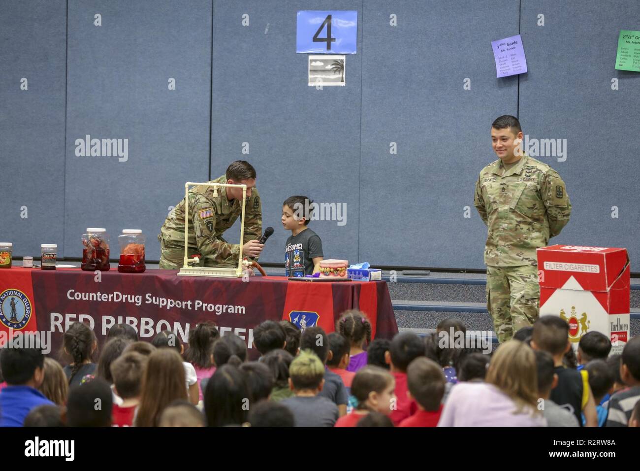 Elementary school drug program hi-res stock photography and images - Alamy