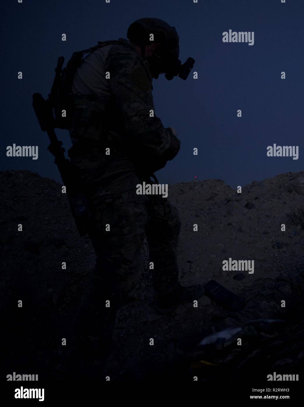 U.S. Air Force pararescue Airmen conduct helicopter hoist training Nov ...