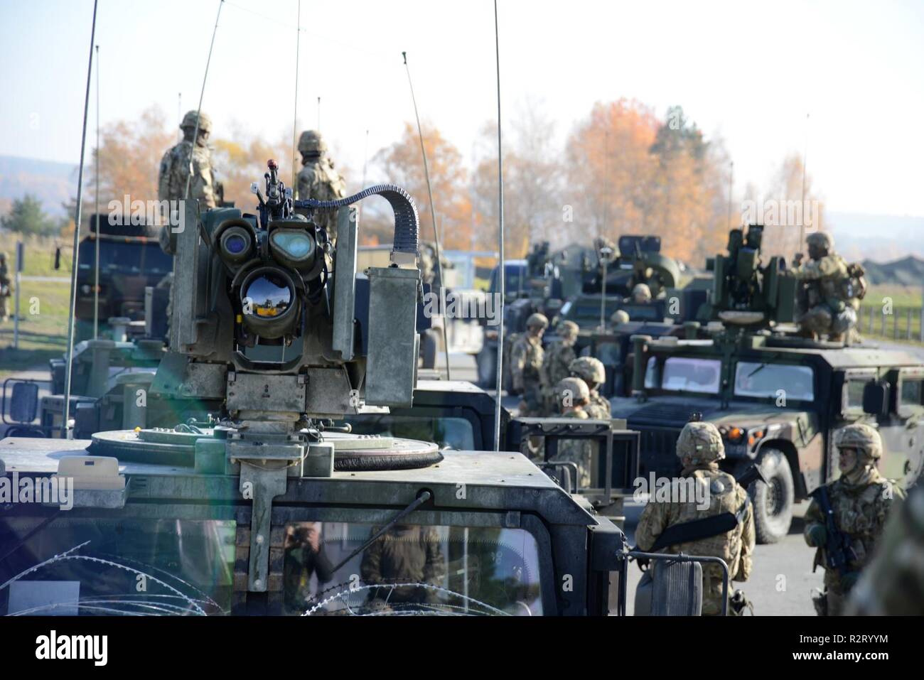 U.S. Soldiers with the 615th Military Police Company, 709th Military ...
