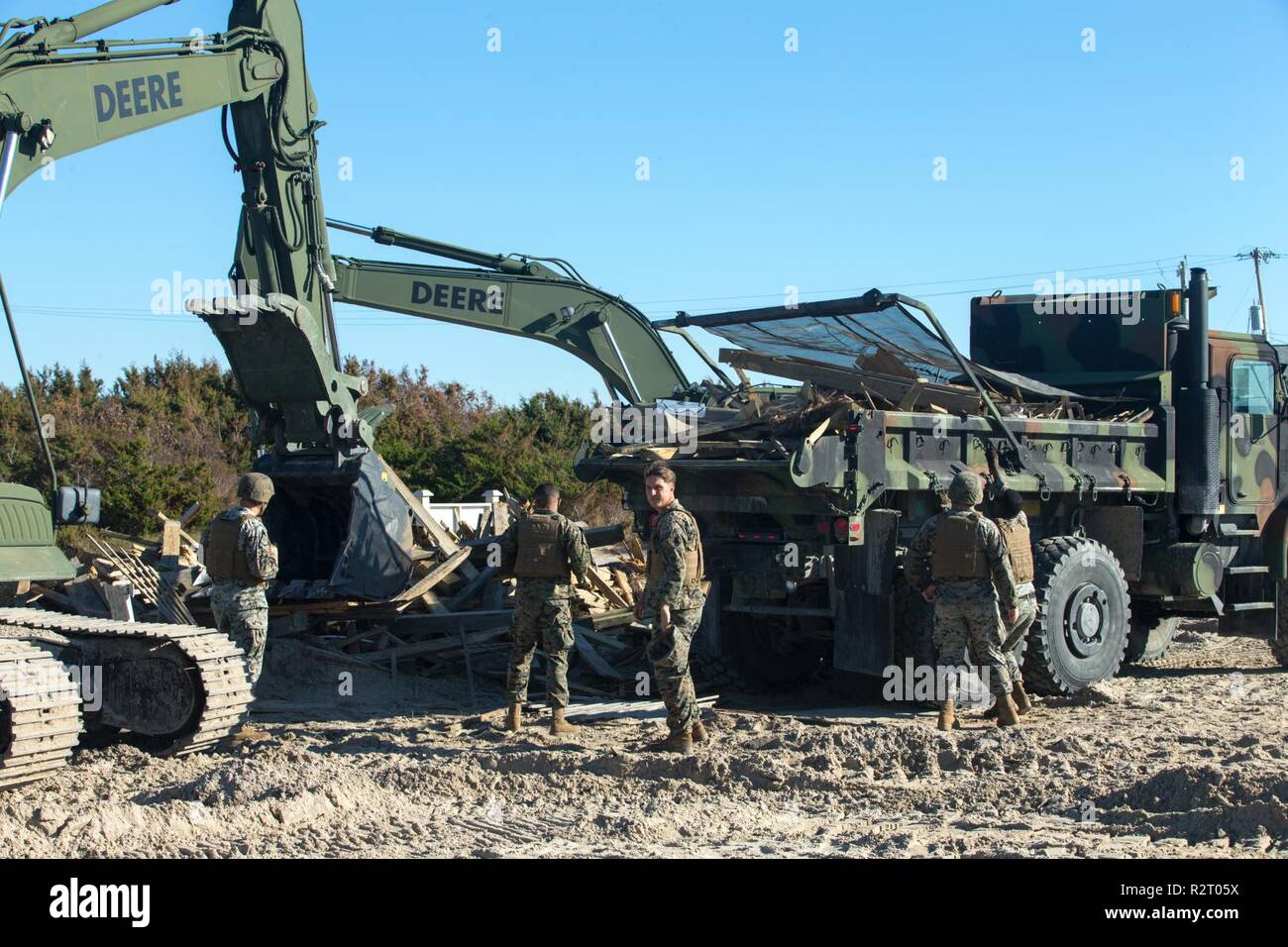 U.S. Marines with 8th Engineer Support Battalion, 2nd Marine Logistics ...