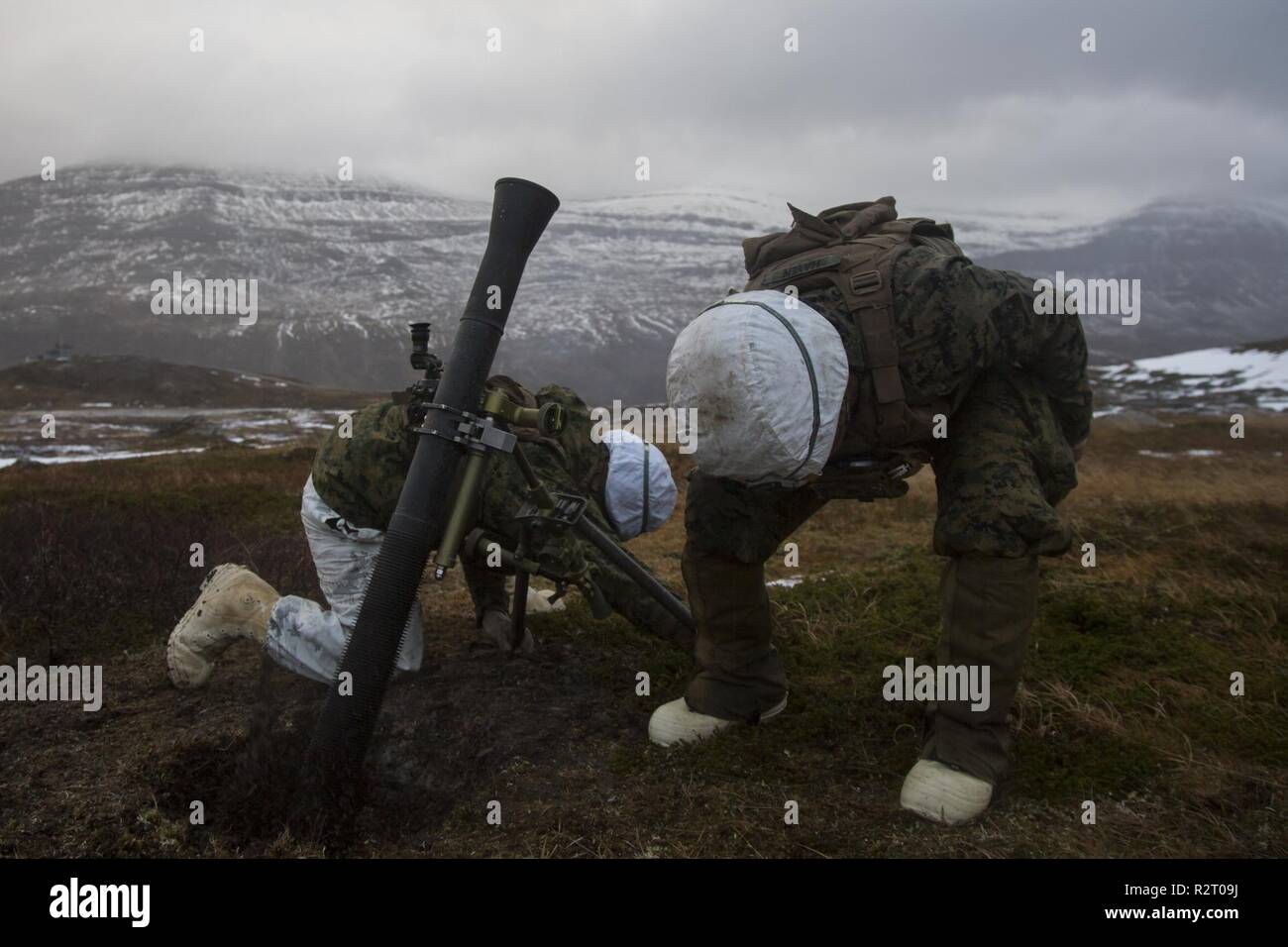 M252 Mortar System High Resolution Stock Photography and Images - Alamy