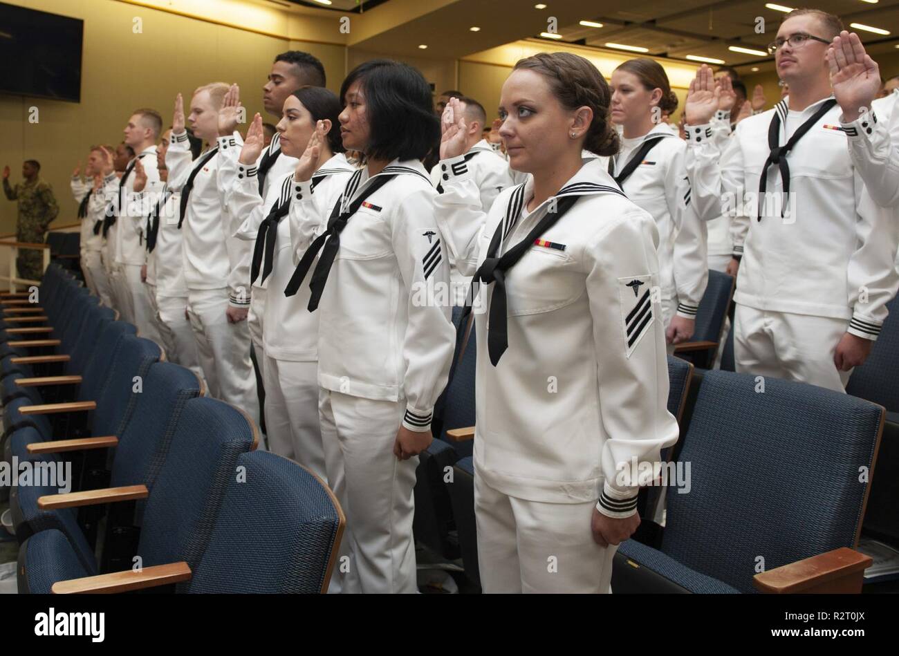 SAN ANTONIO (Nov. 8, 2018) Students of Hospital Corpsman Basic (HCB ...