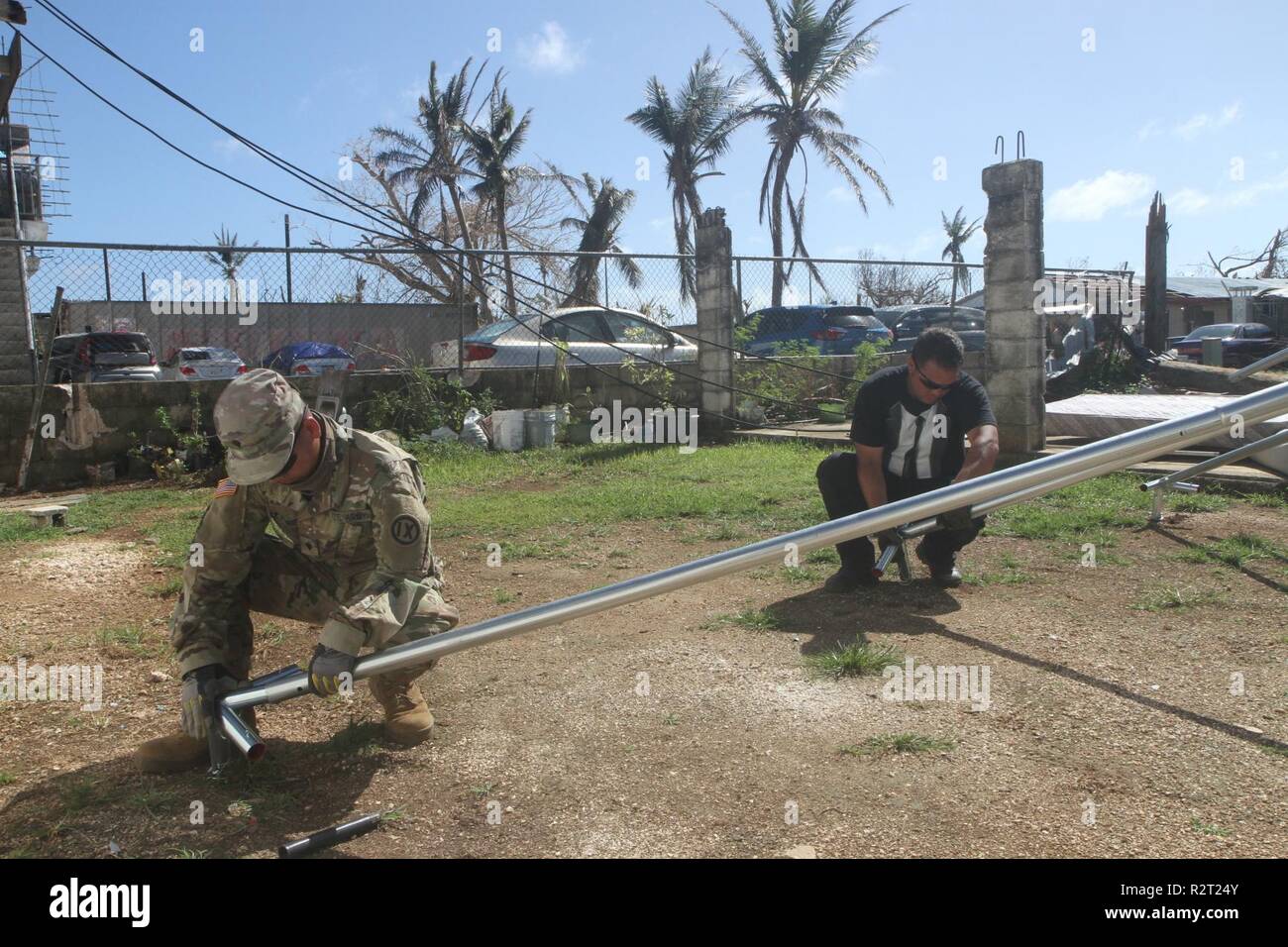 Fema tent hi-res stock photography and images - Alamy