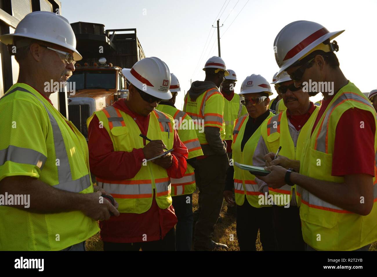 Field supervisors hi-res stock photography and images - Alamy