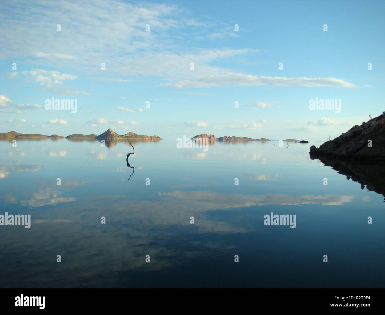 Absolute radio hi-res stock photography and images - Alamy