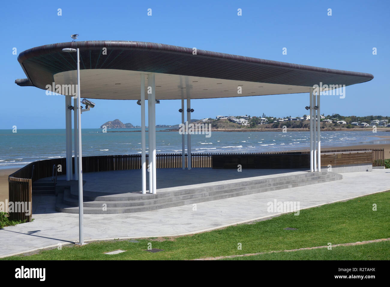 Yeppoon beaches hi-res stock photography and images - Alamy