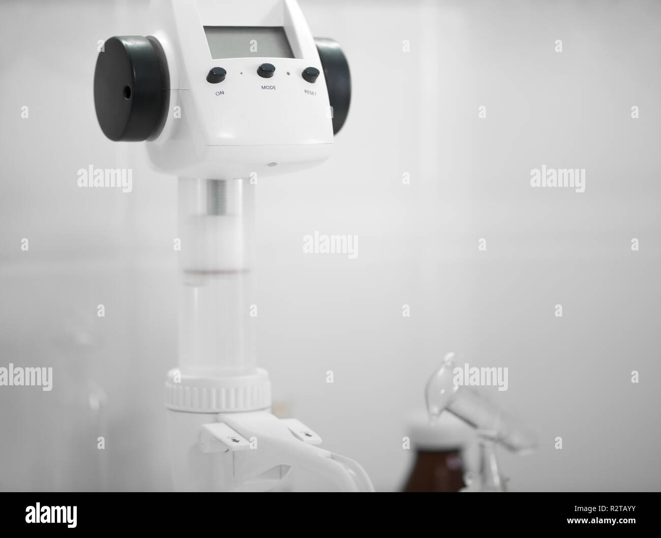 Milk laboratory hi-res stock photography and images - Alamy