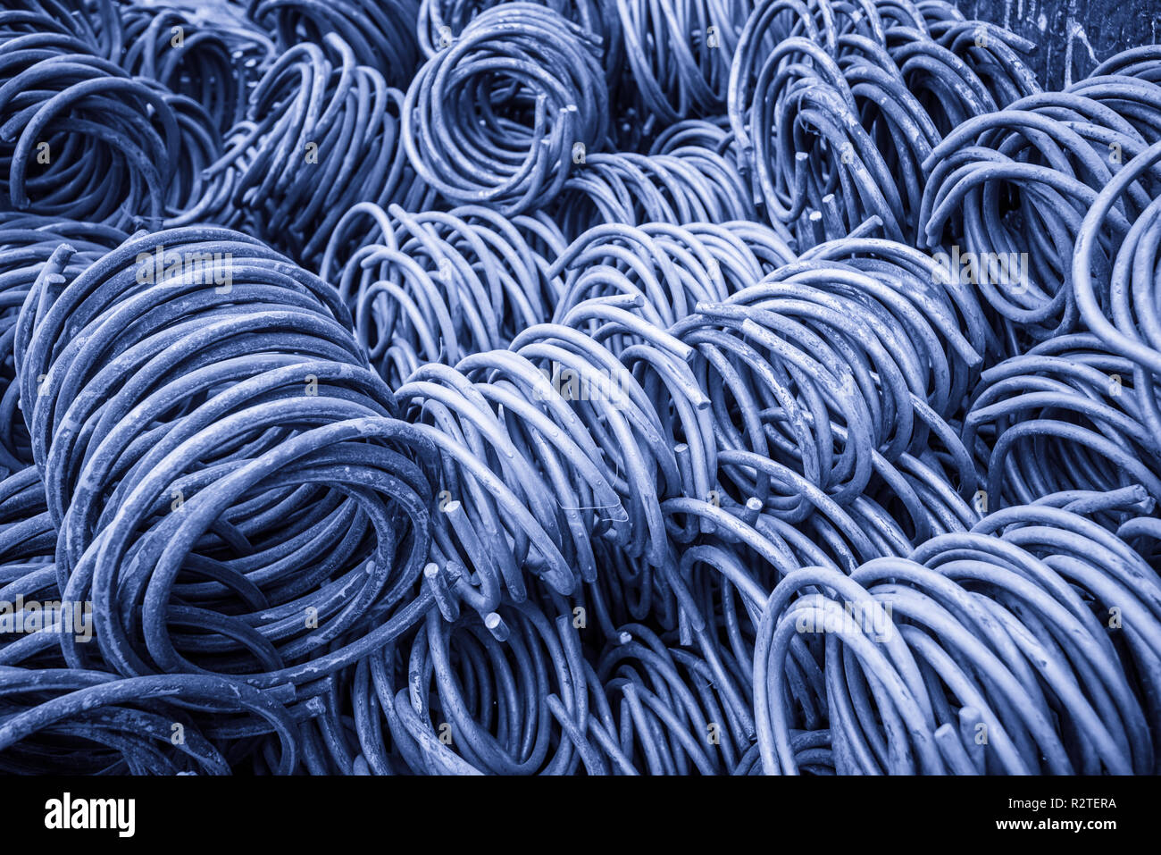 Metal reinforce structure hi-res stock photography and images - Alamy