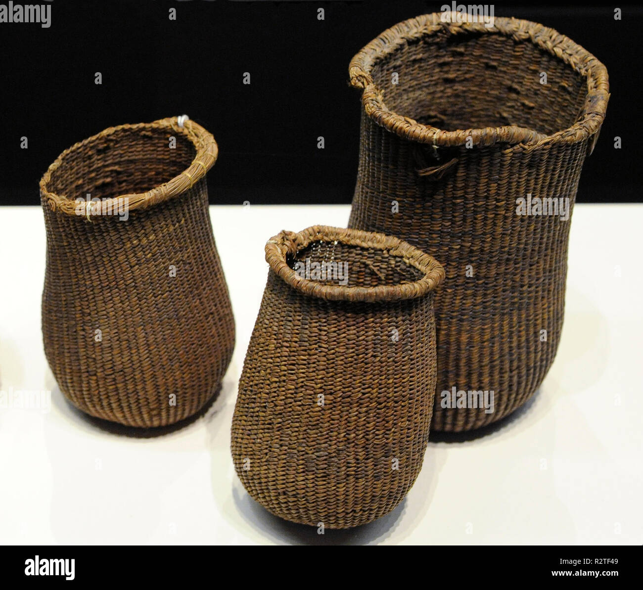Esparto baskets. 5200-4600 BC. Neolithic. Los Murcielagos Cave (Albuñol ...