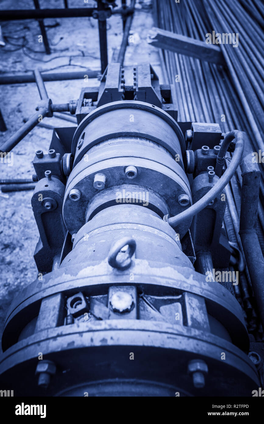 Pipe structures structures hi-res stock photography and images - Alamy