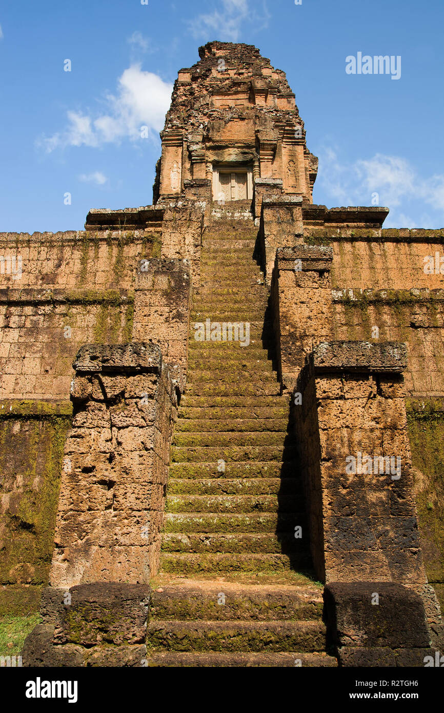 Angkorian civilization hi-res stock photography and images - Alamy