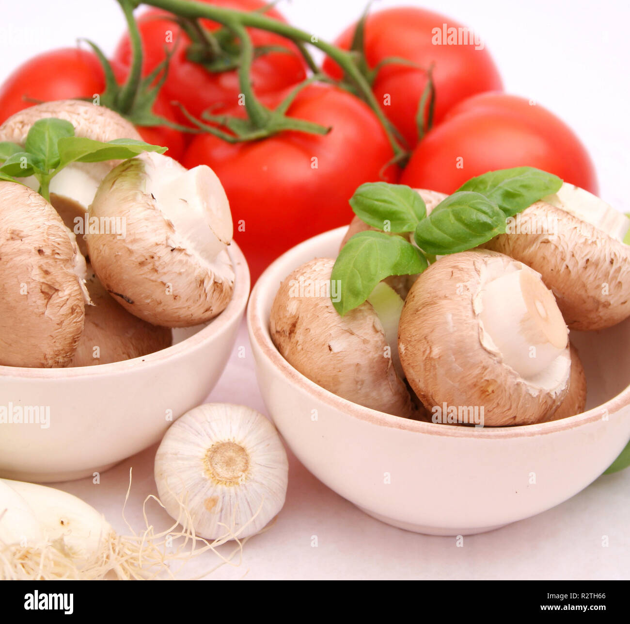 Champignions hi-res stock photography and images - Alamy