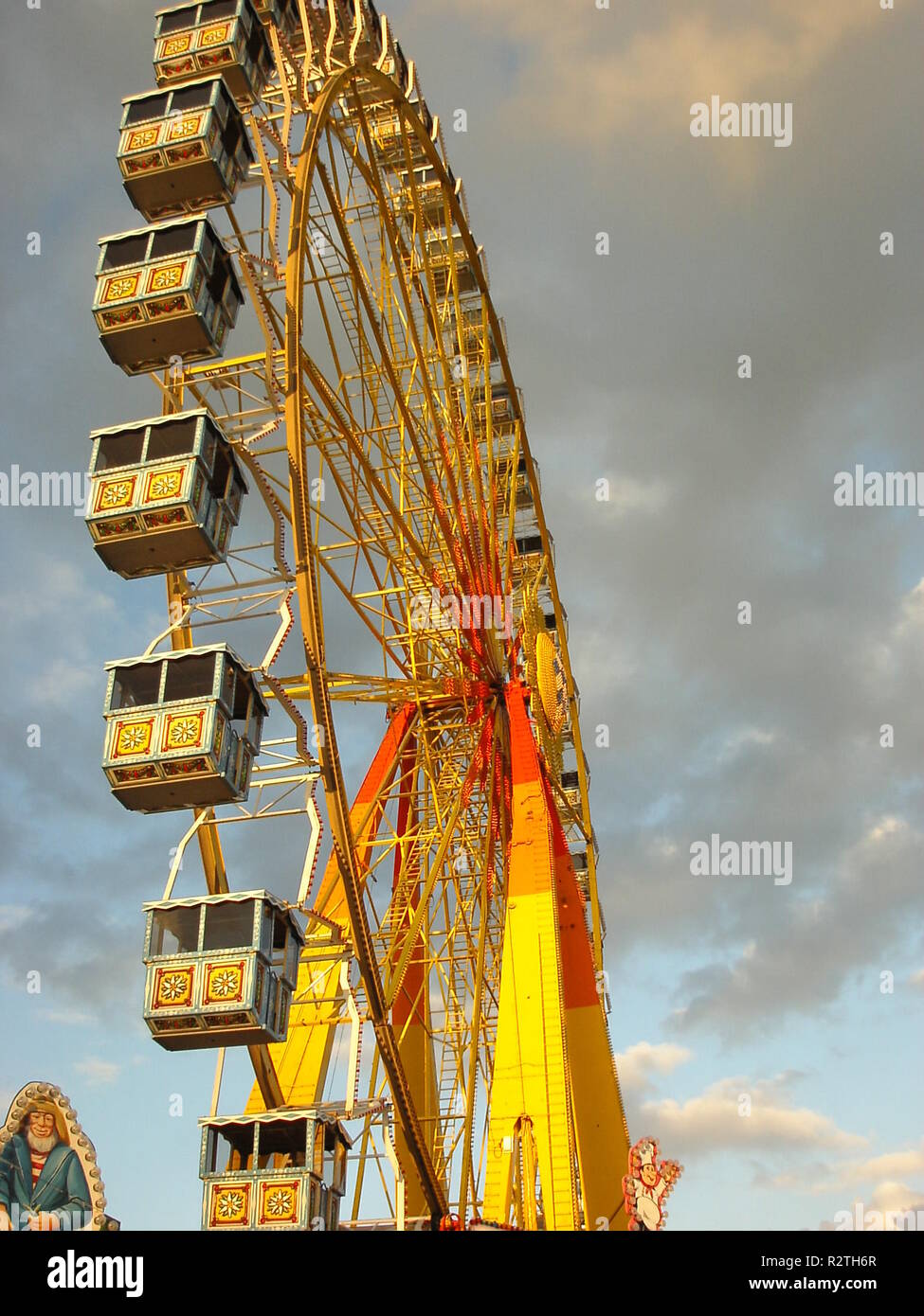 Showman fair hi-res stock photography and images - Alamy