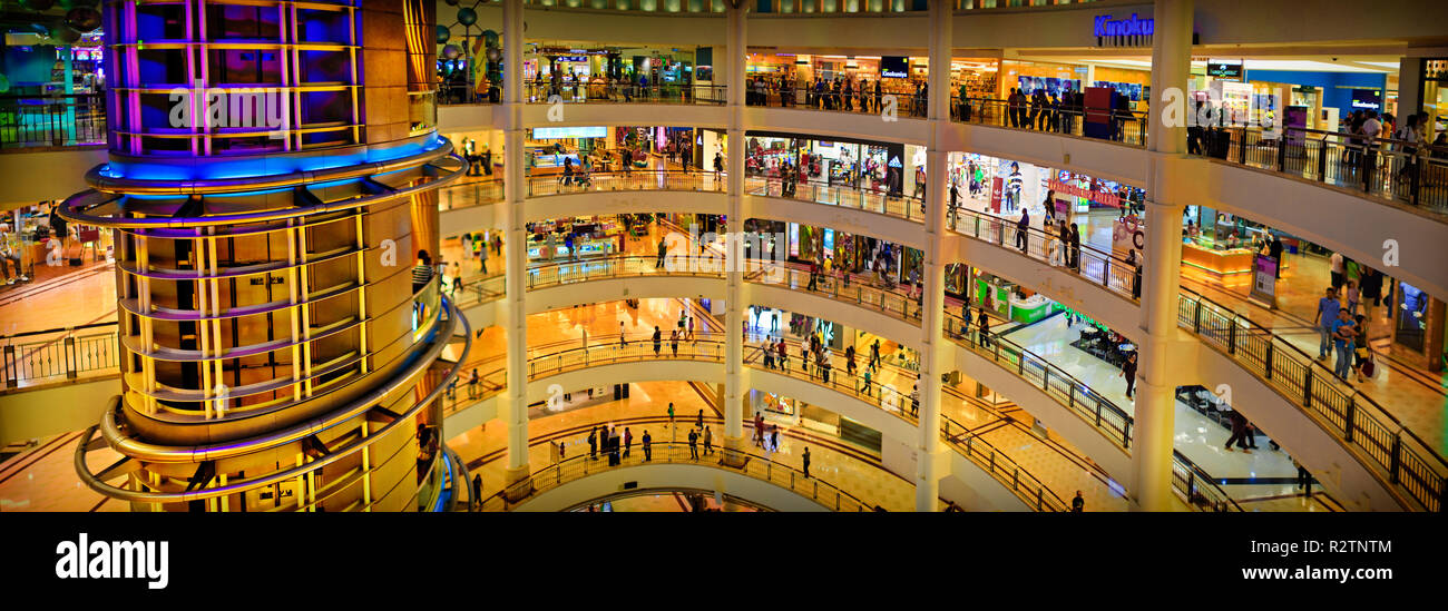 Multi level shopping mall in Singapore Stock Photo - Alamy Multi level shopping mall in Singapore Stock Photo - Alamy