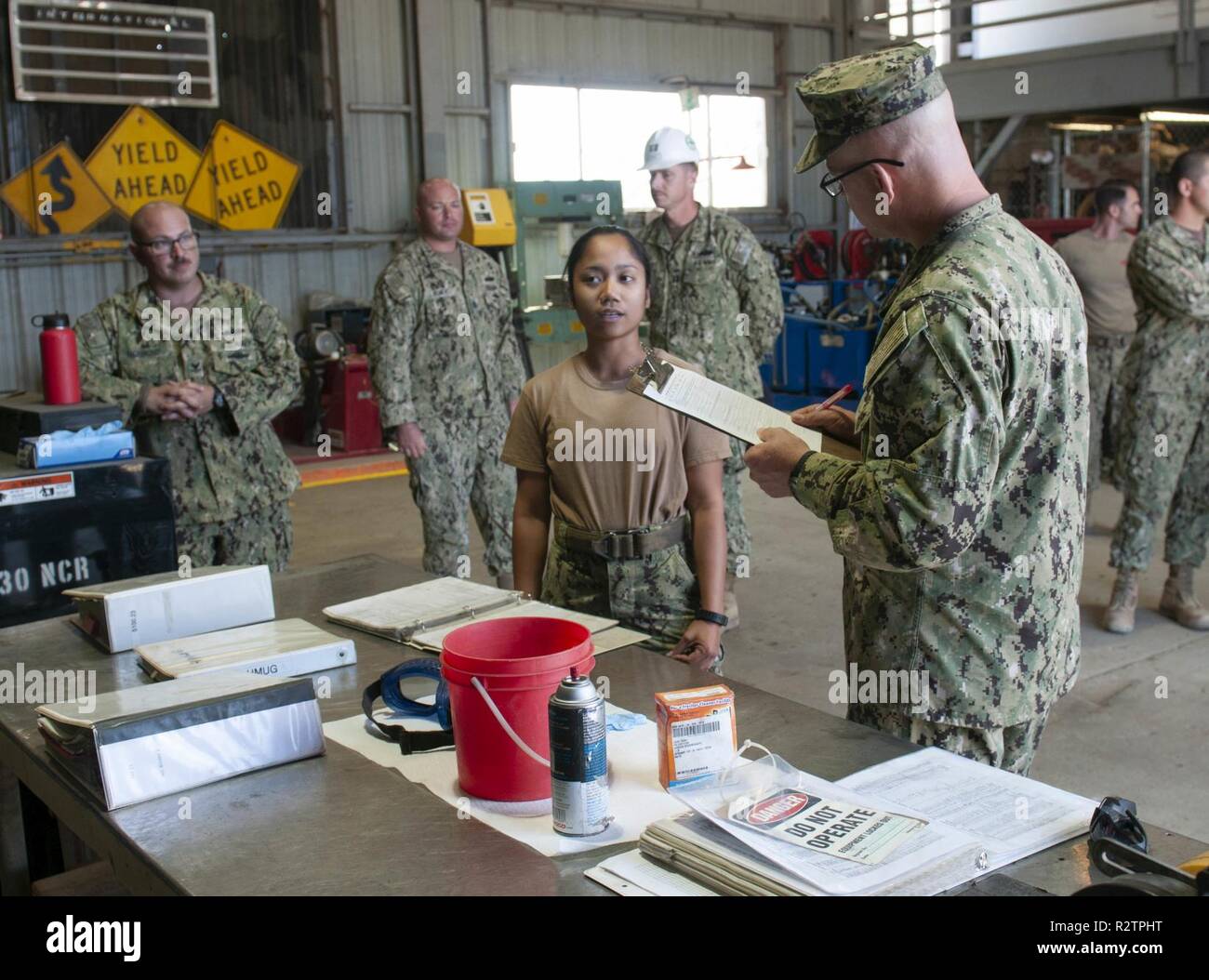 Mechanic us navy officer check hi-res stock photography and images - Alamy