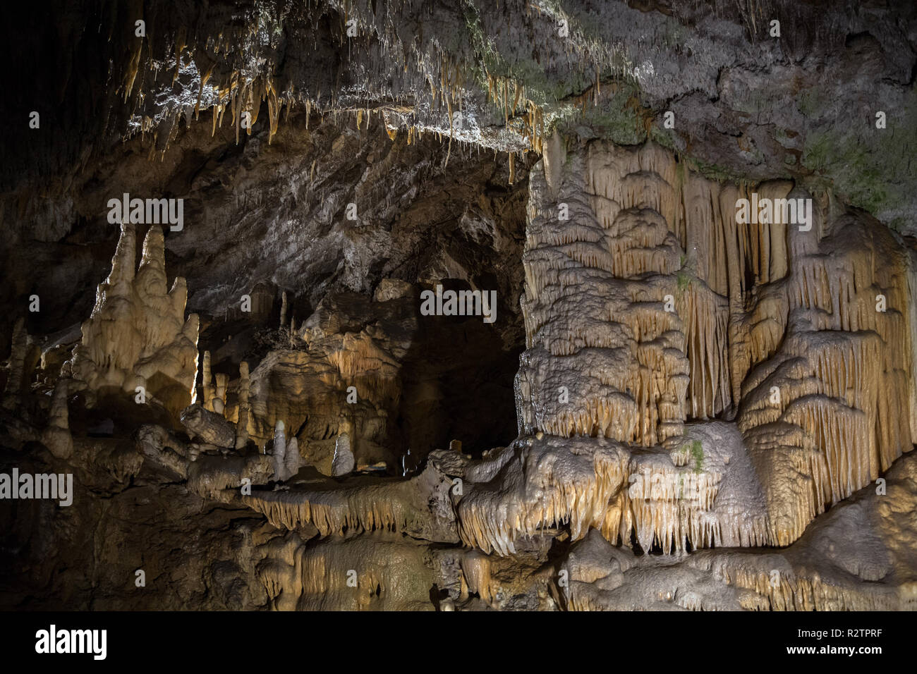 Underground karst cave Stock Photo - Alamy
