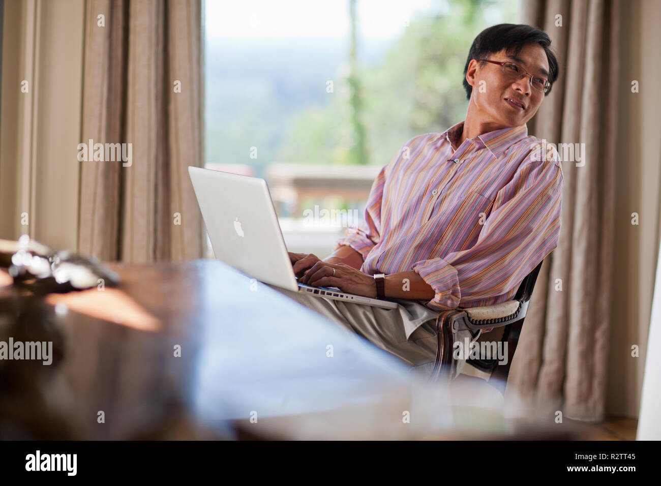 Dens home hi-res stock photography and images - Alamy