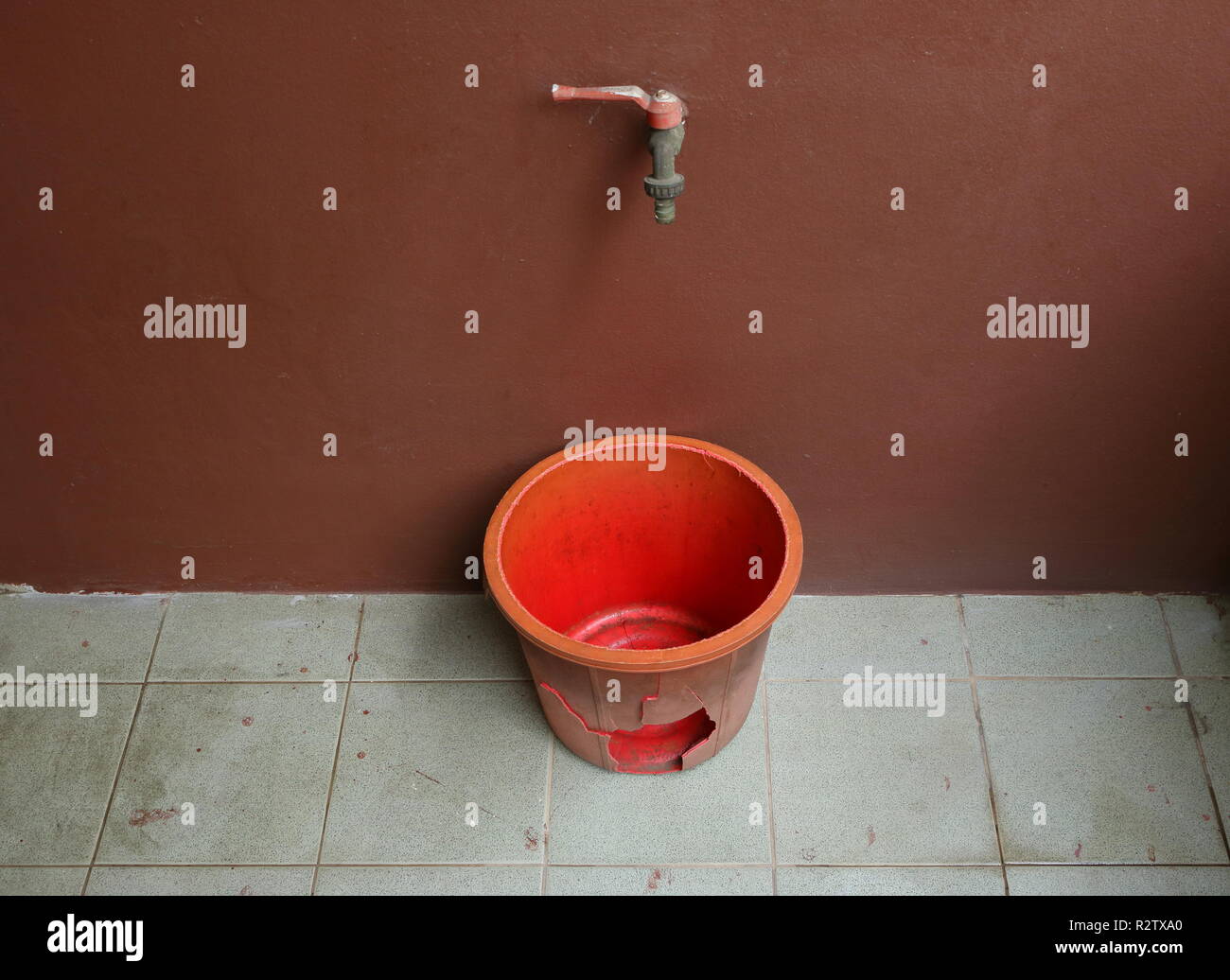 Money bucket leak hi-res stock photography and images - Alamy