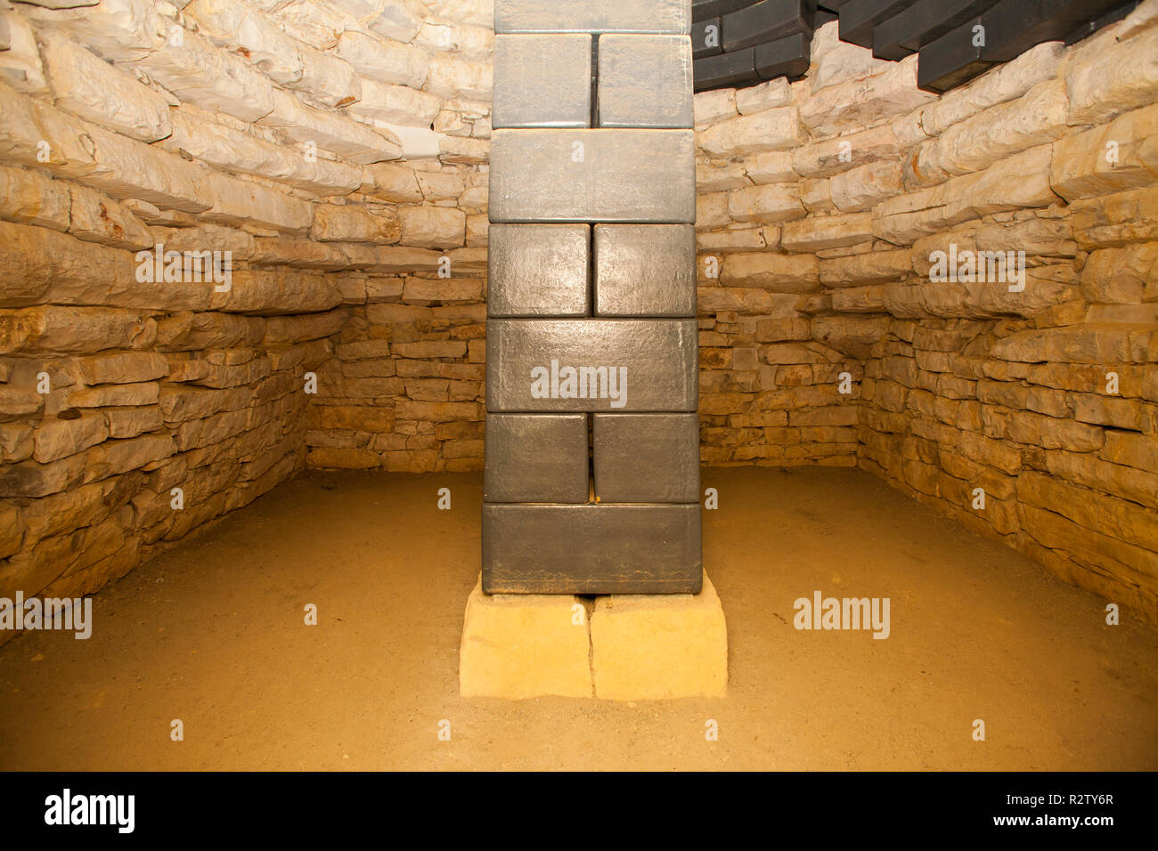 Etruscan tomb interior hi-res stock photography and images - Alamy