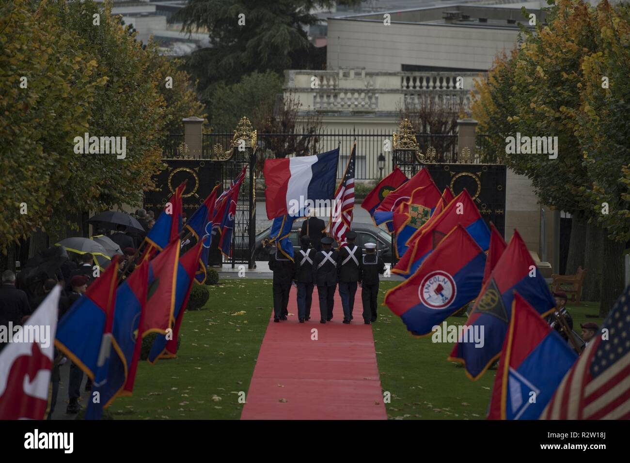 1918 us army color guard hi-res stock photography and images - Alamy