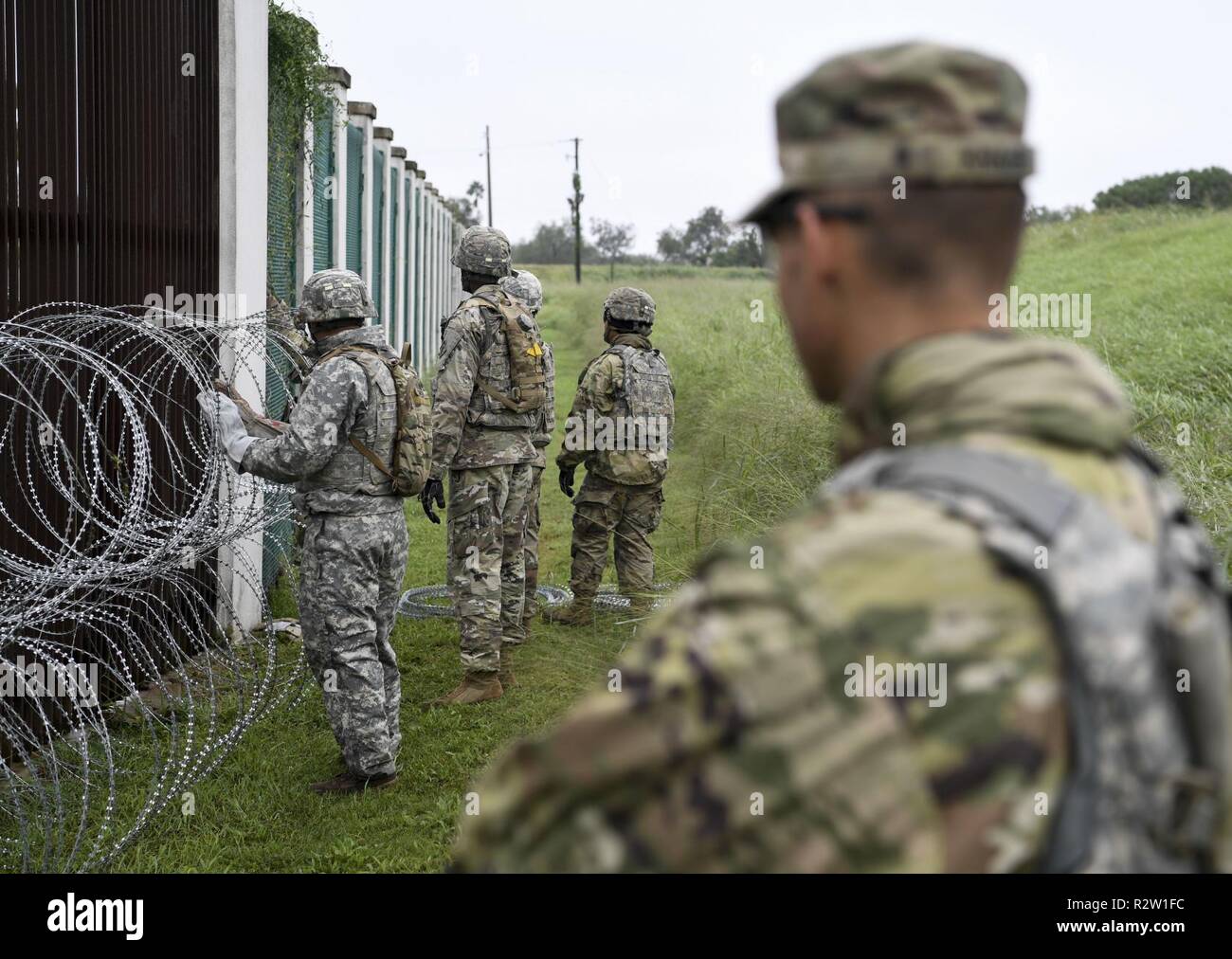 Brownsville texas border fence hi-res stock photography and images - Alamy