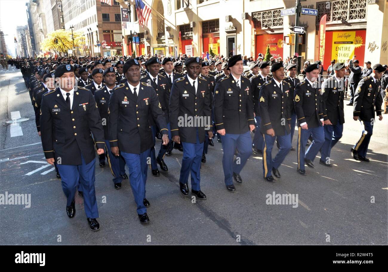 369th division hi-res stock photography and images - Alamy