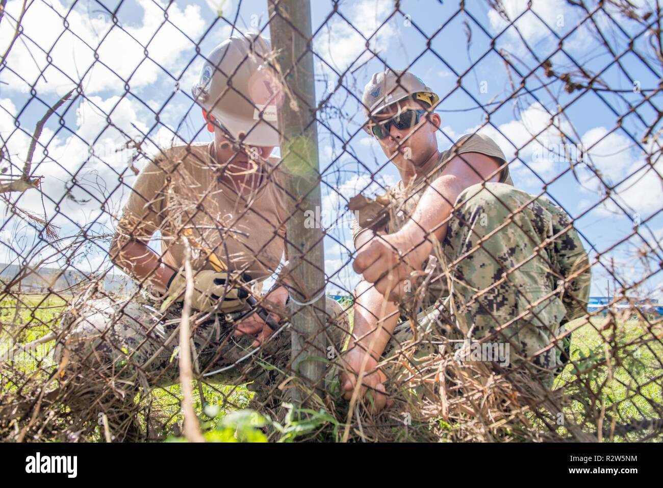Tinian elementary school hi-res stock photography and images - Alamy