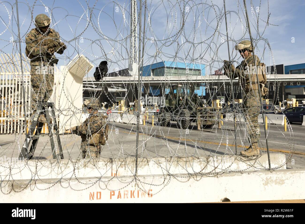 Marine air ground task force seven hi-res stock photography and images ...