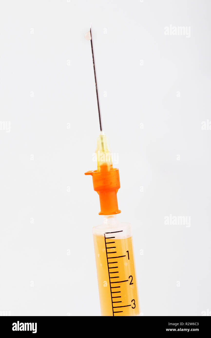 Injection serum hi-res stock photography and images - Alamy