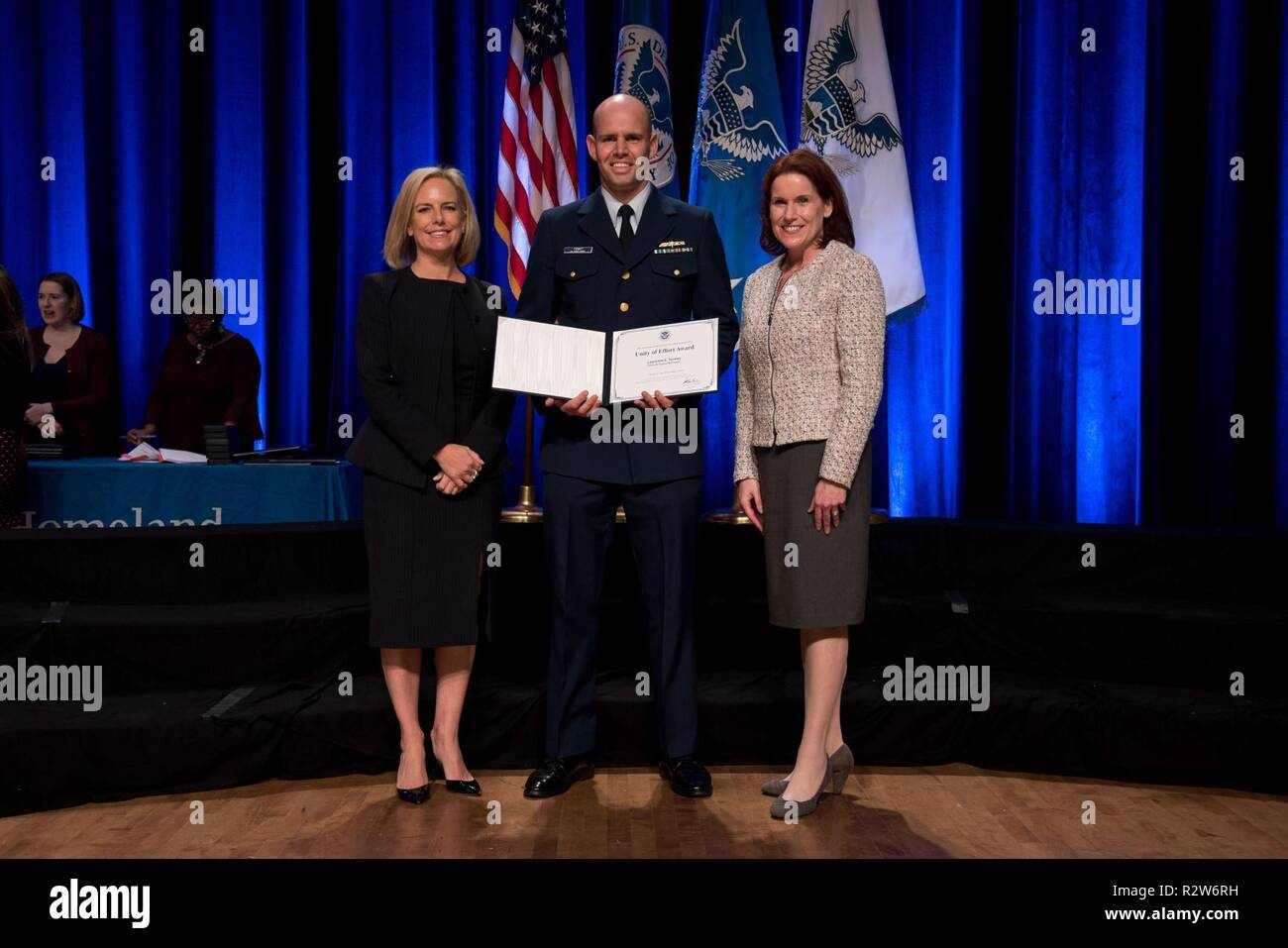 Dar constituion hall hi-res stock photography and images - Alamy