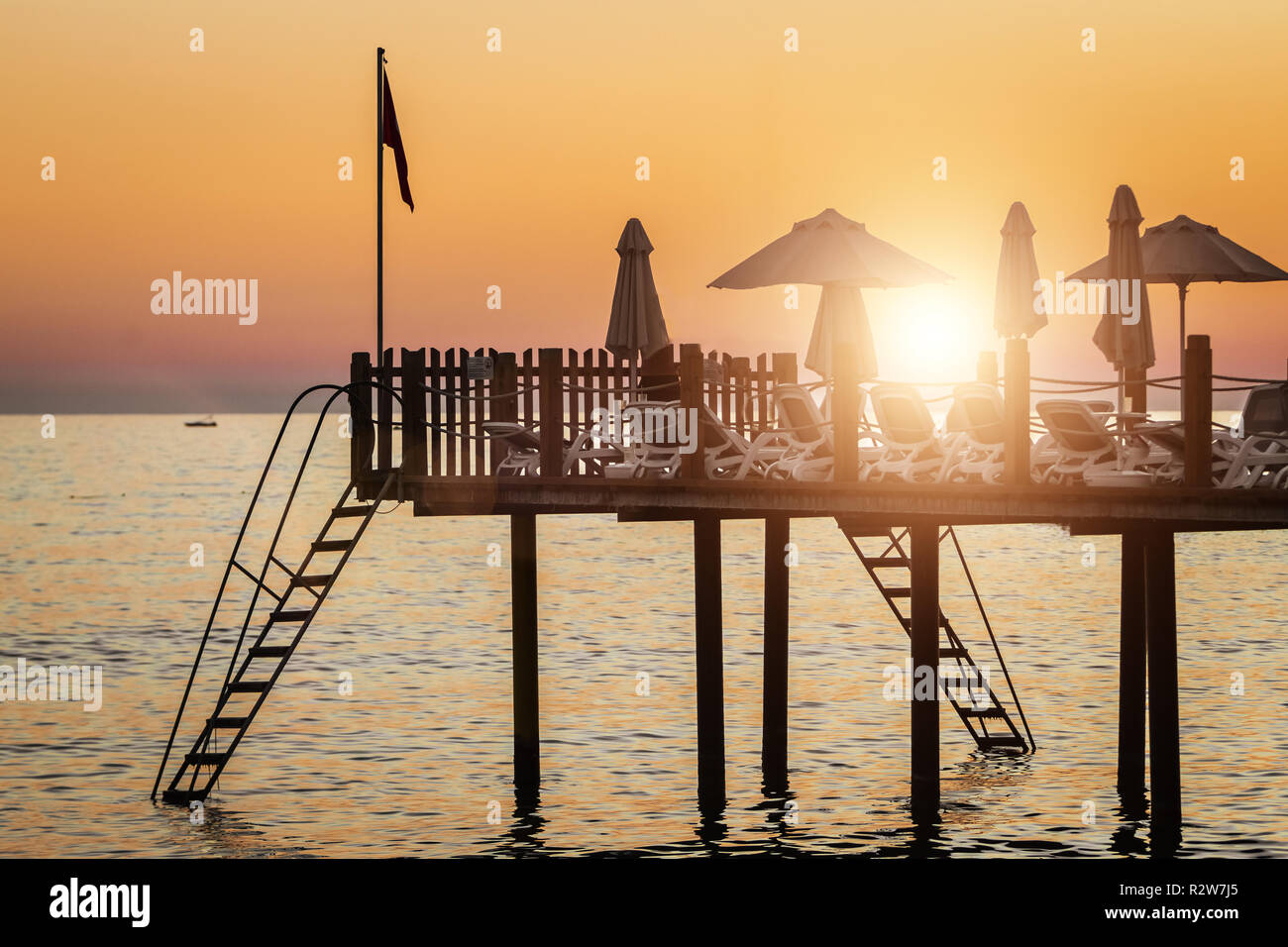 Stunning view bridge resort hi-res stock photography and images - Alamy