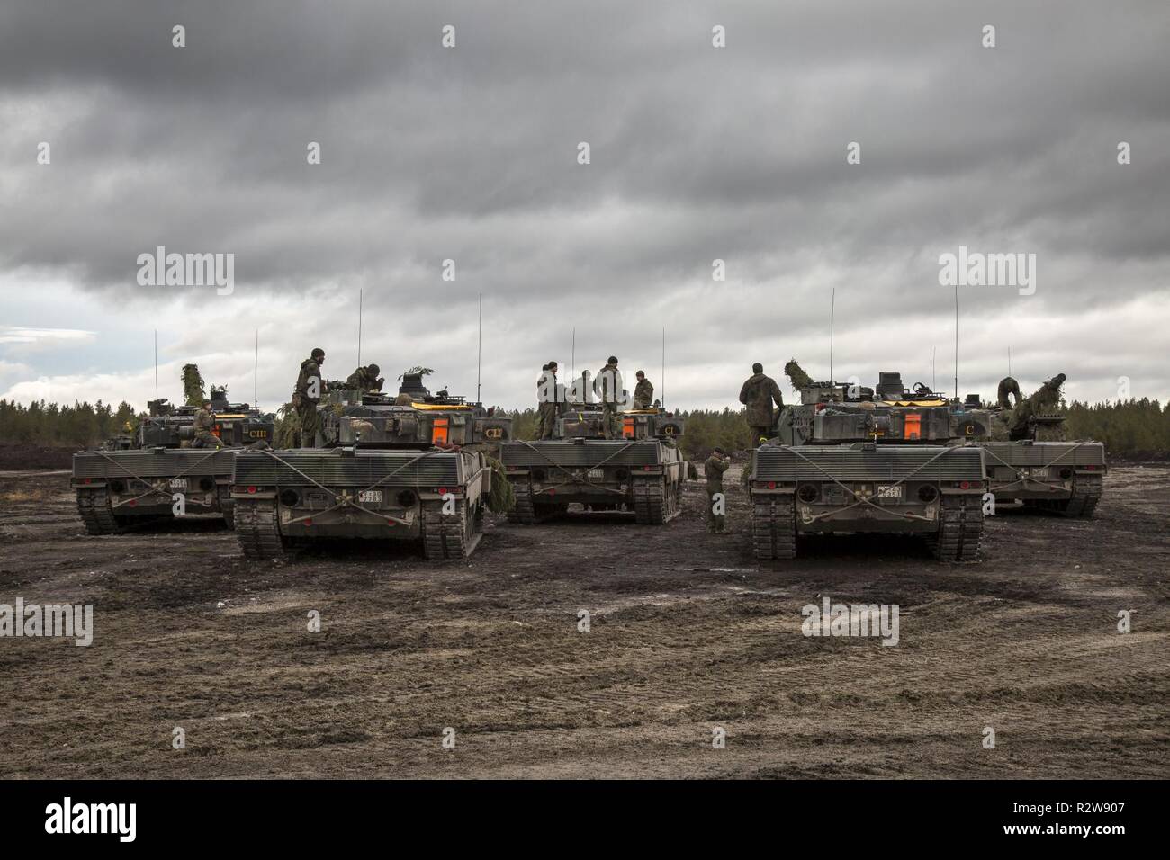 German main battle tanks Leopard 2 have to be prepared fort he next ...