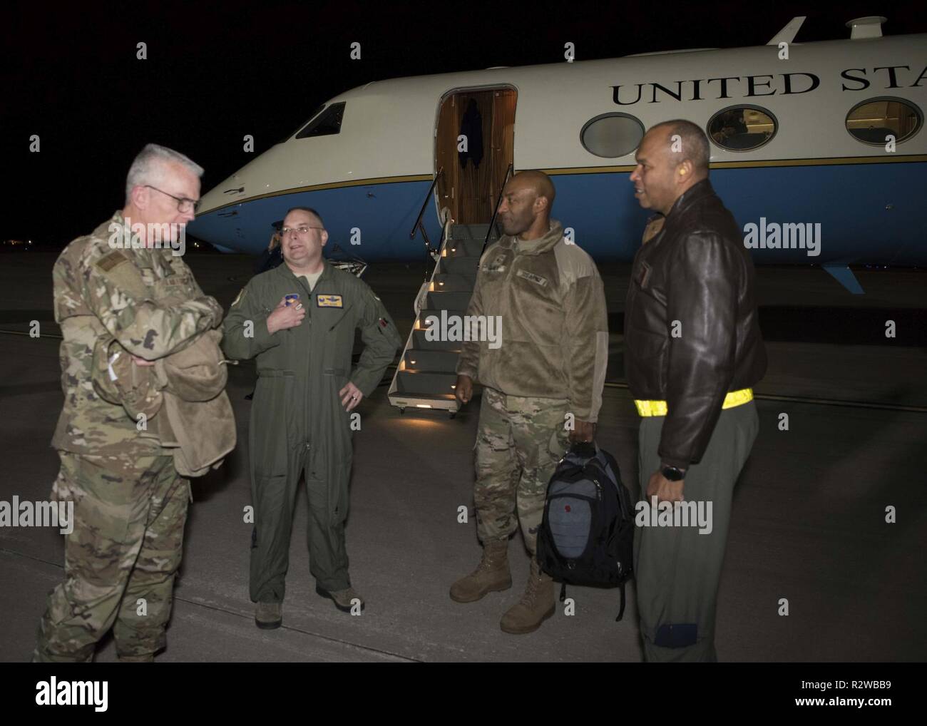 (From left to right) Gen. Paul Selva, vice chairman of the Joint Chiefs ...