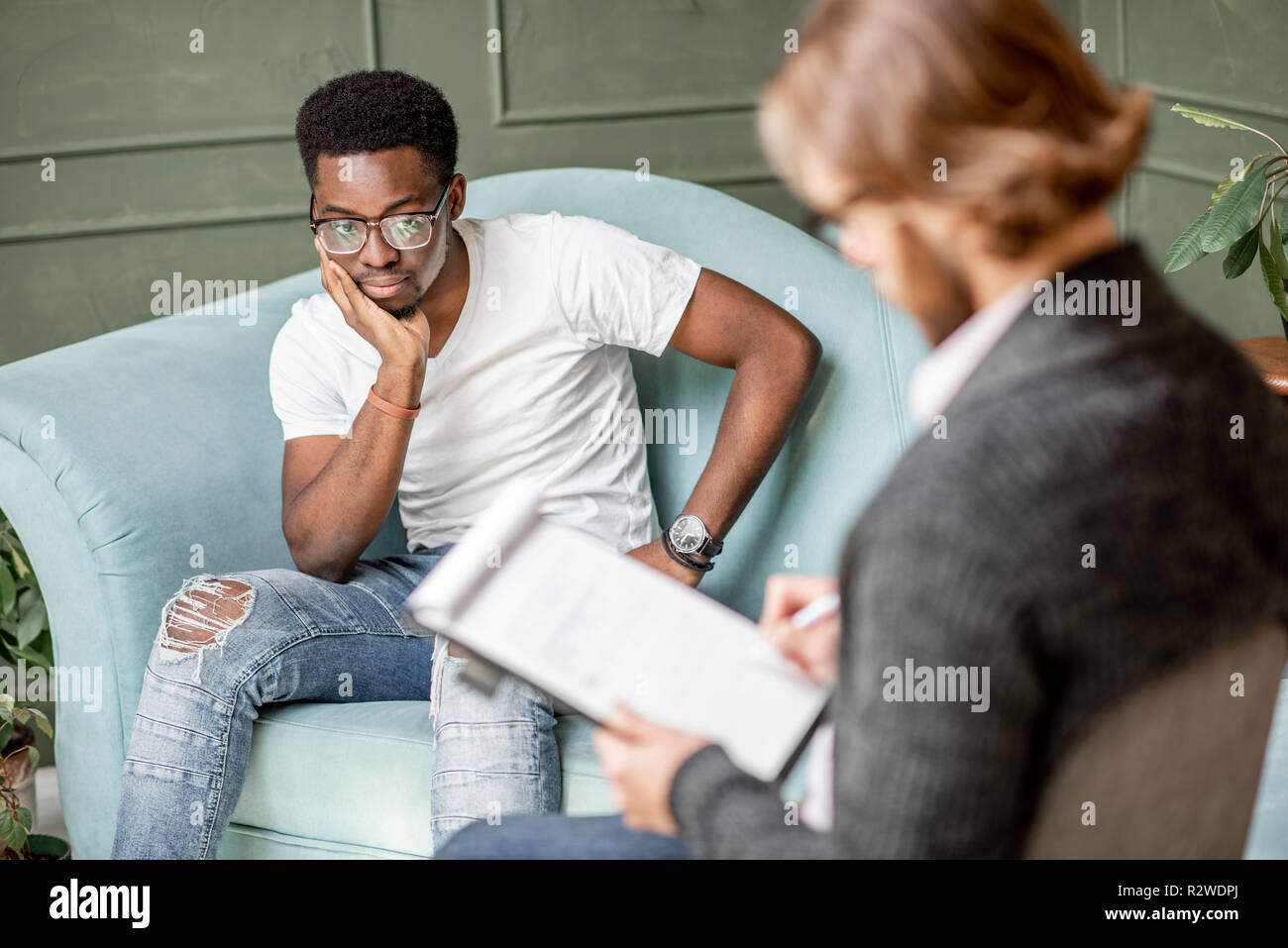 Male therapy psychologist sitting hi-res stock photography and images ...